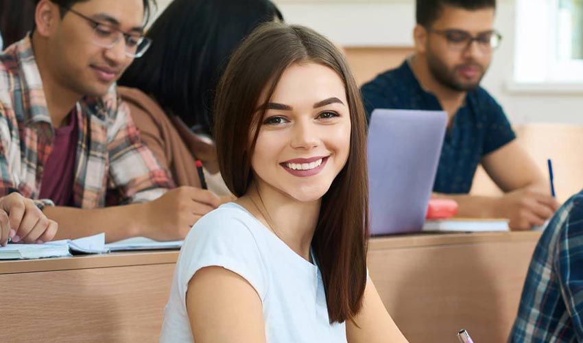 Gallery 5 – PMB UHAMKA